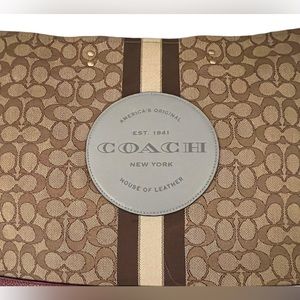 Coach | Bags | New Coach Tote Bag With Coach Symbol On The Front 4 ...